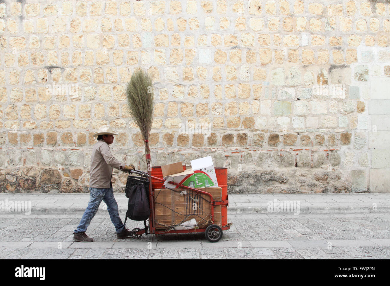 Man pushing the cart hi-res stock photography and images - Alamy