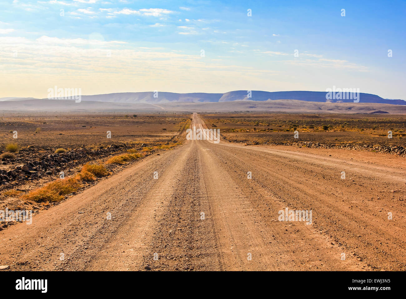 Gravel landscape hi-res stock photography and images - Alamy