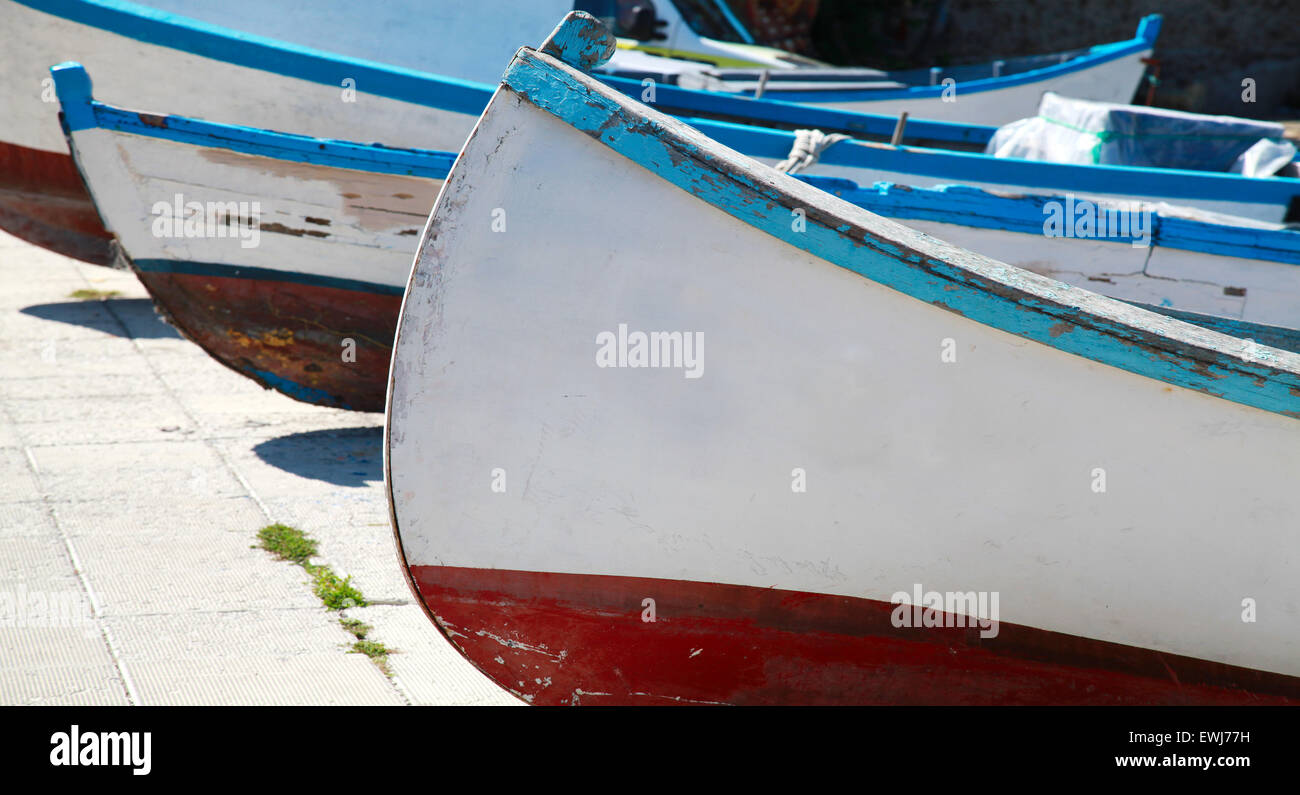 Traditional old fishing boats hi-res stock photography and images - Alamy