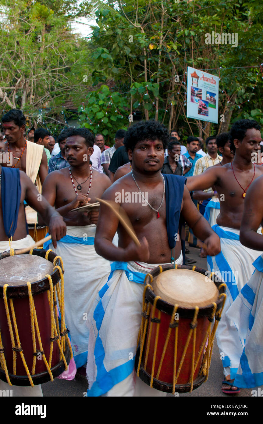 Kerala temple musicians hi-res stock photography and images - Alamy