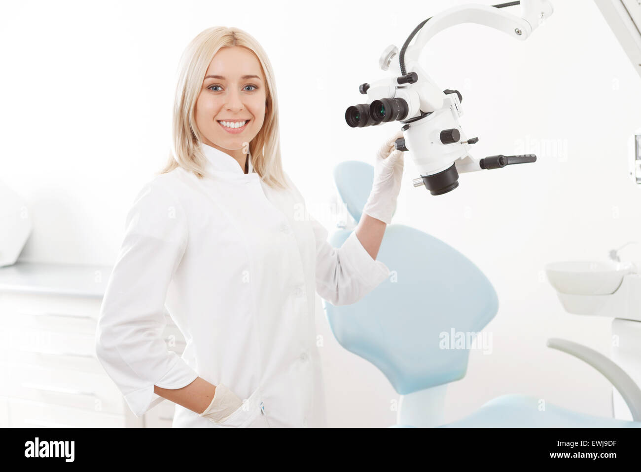 Portrait of female doctor in clinic Stock Photo - Alamy