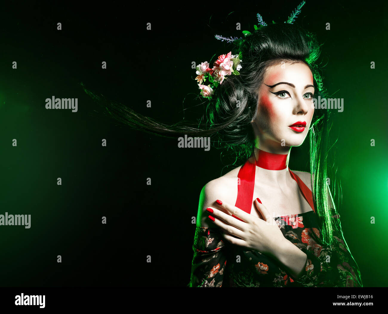 Geisha makeup hi-res stock photography and images - Alamy