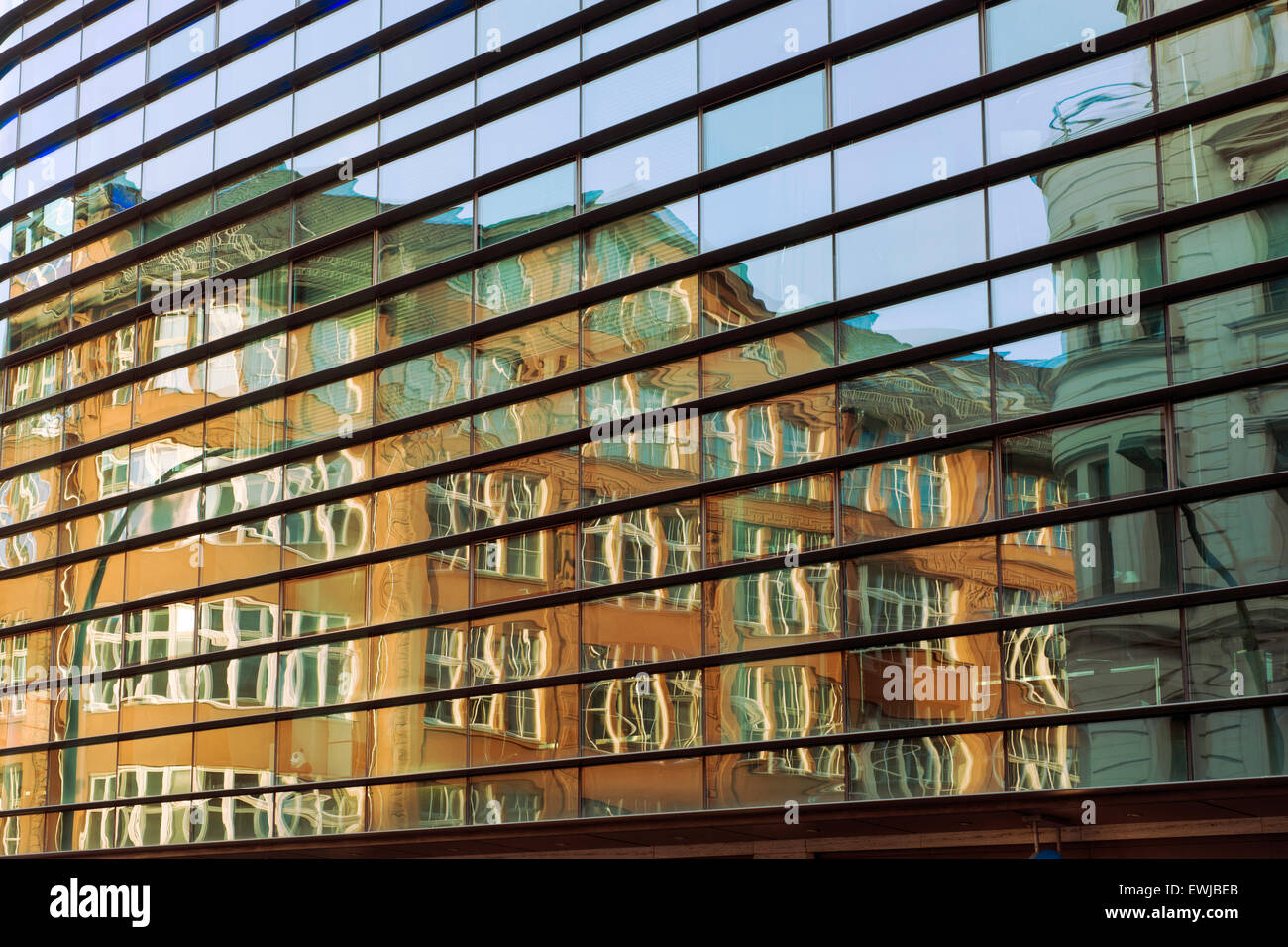 Classic modern architecture hi-res stock photography and images - Alamy