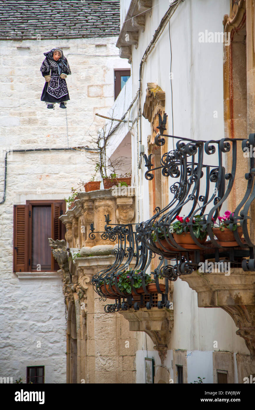 Street in Bari, Italy Stock Photo - Alamy