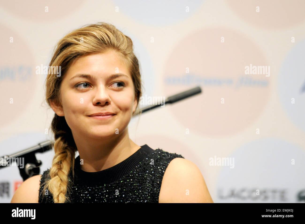 Louane emera family hi-res stock photography and images - Alamy