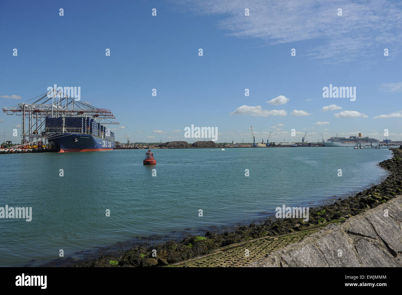 3rd largest in the world hi-res stock photography and images - Alamy