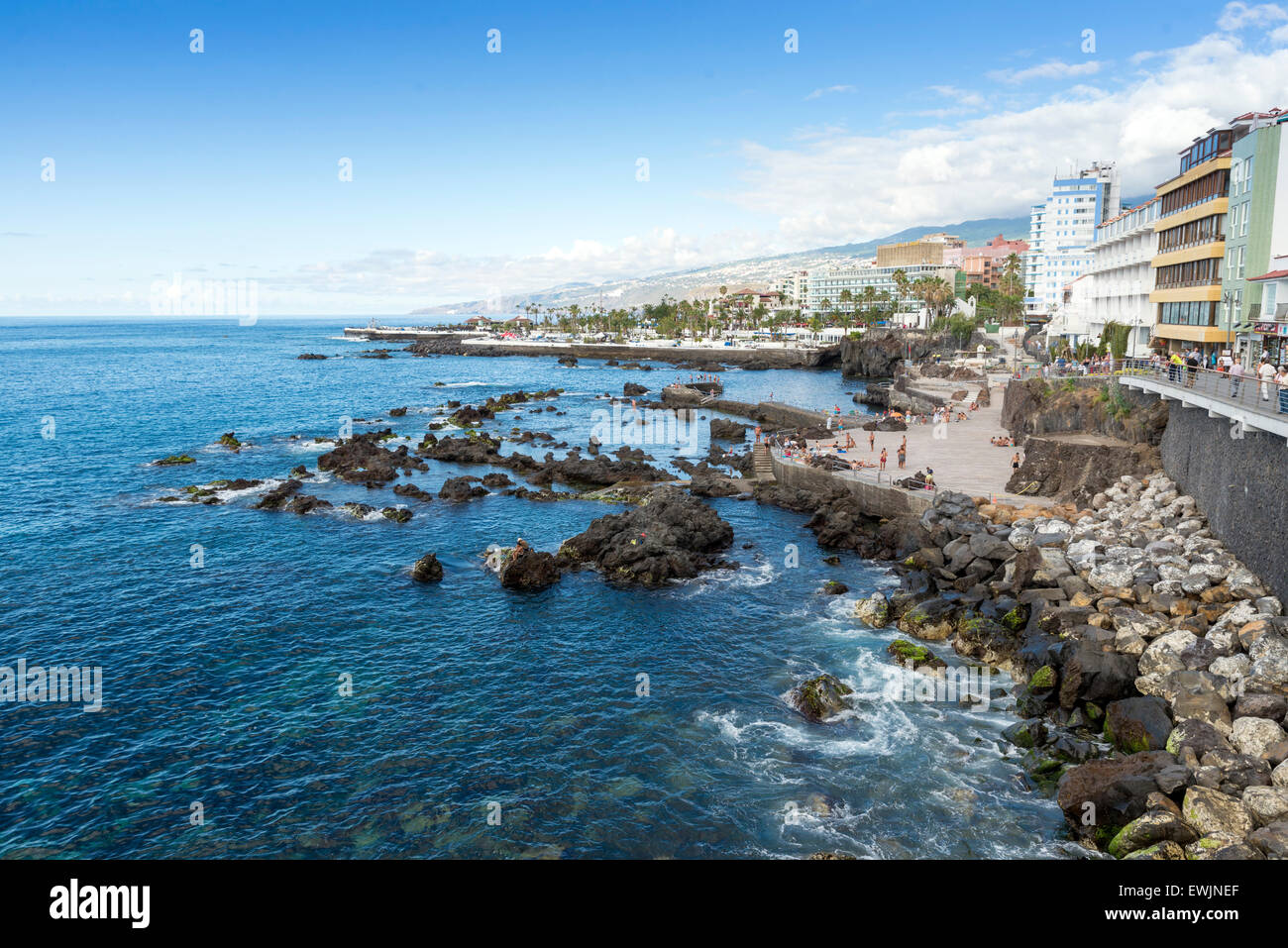 Lago martiánez spain hi-res stock photography and images - Alamy