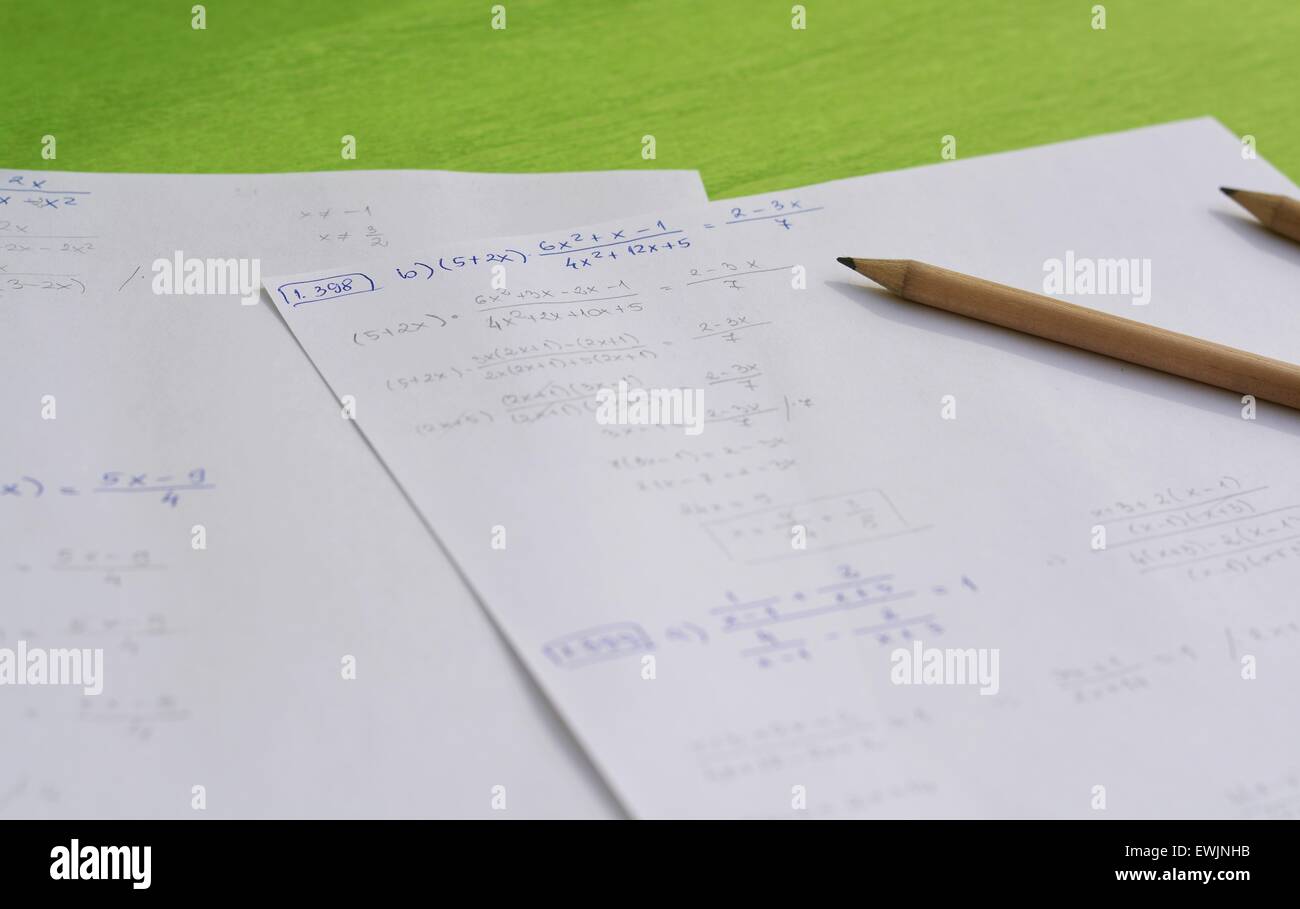 Math paper hi-res stock photography and images - Alamy