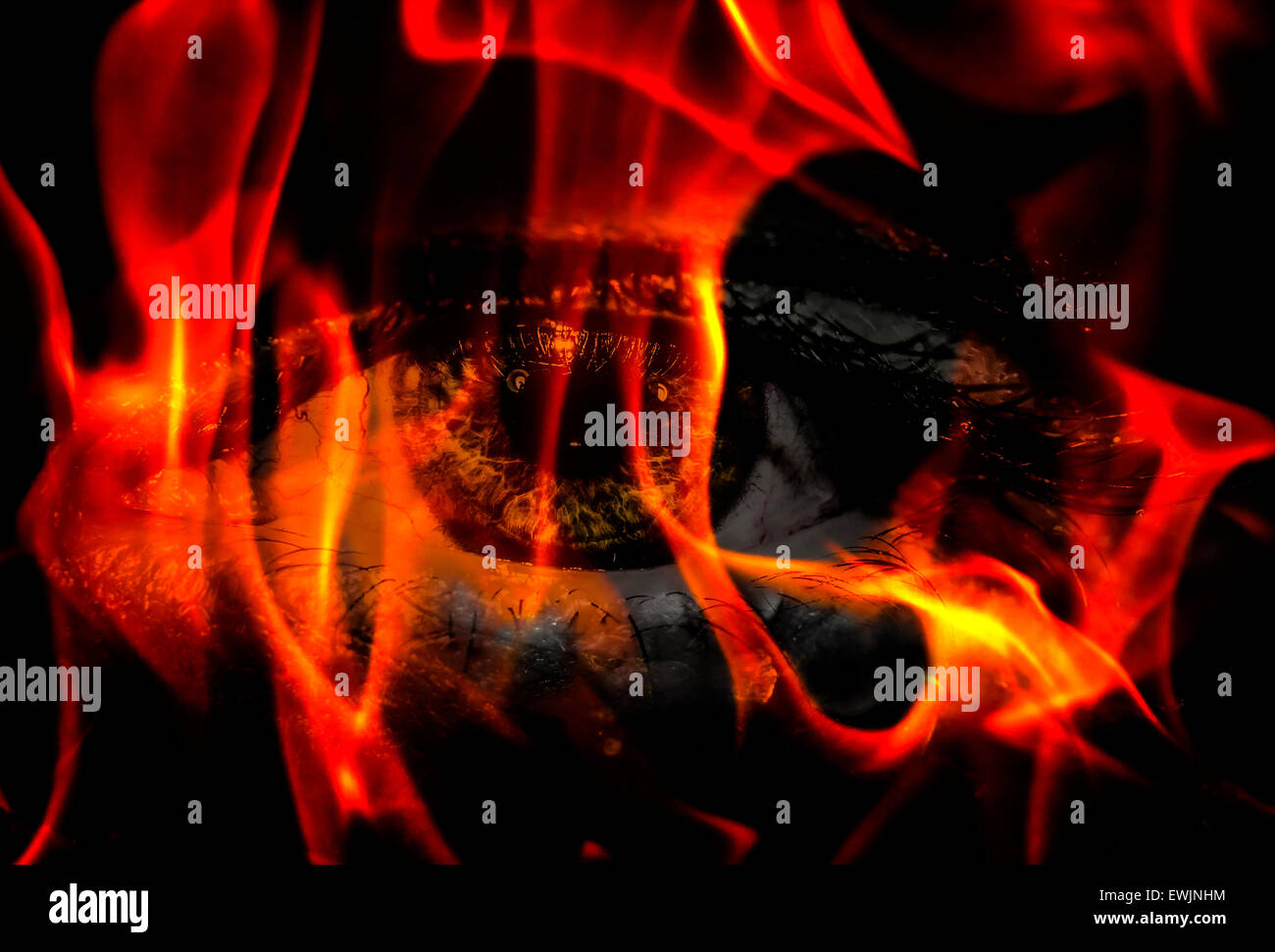 Eye burn hi-res stock photography and images - Alamy