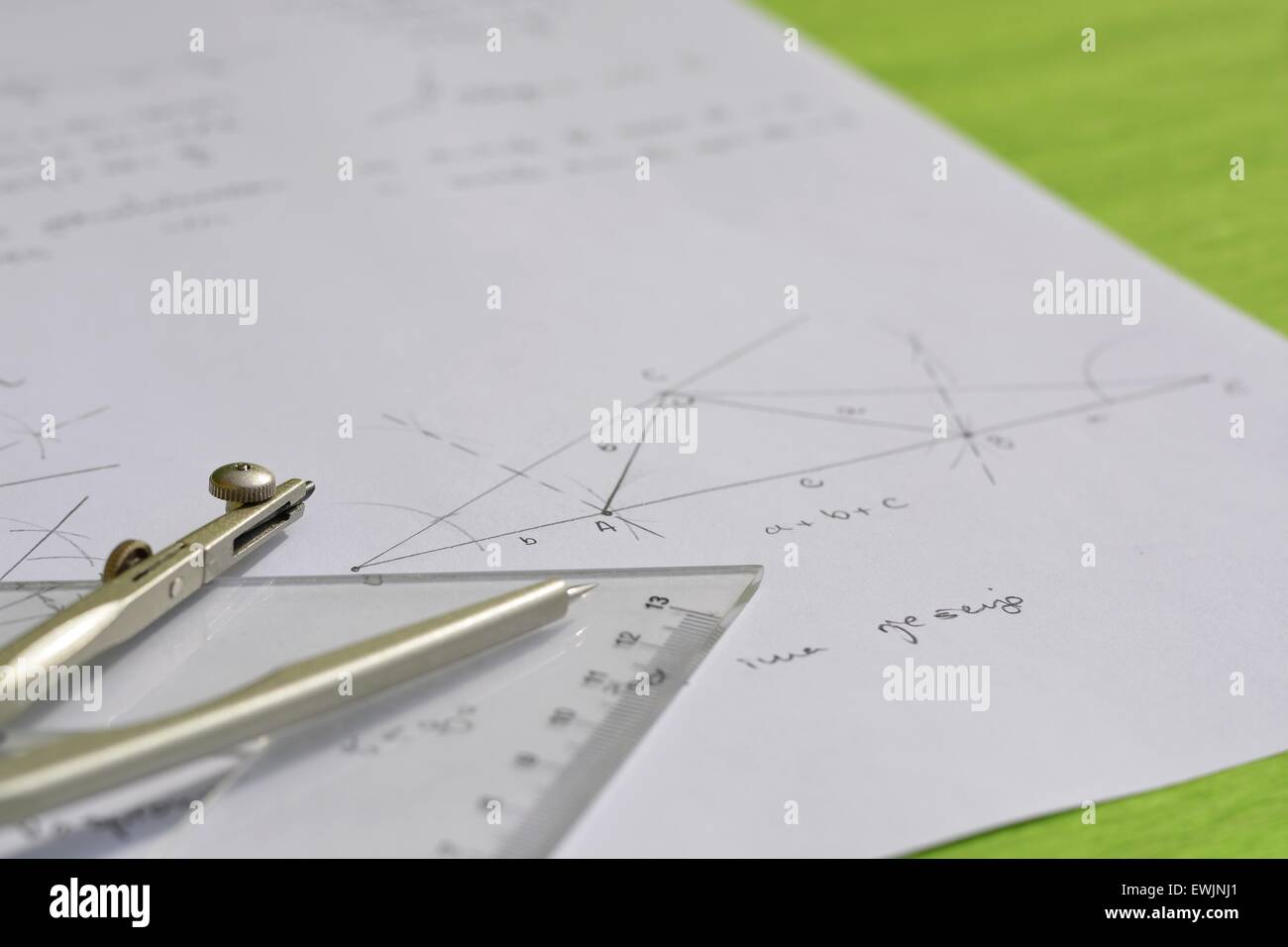 Geometry math hi-res stock photography and images - Alamy