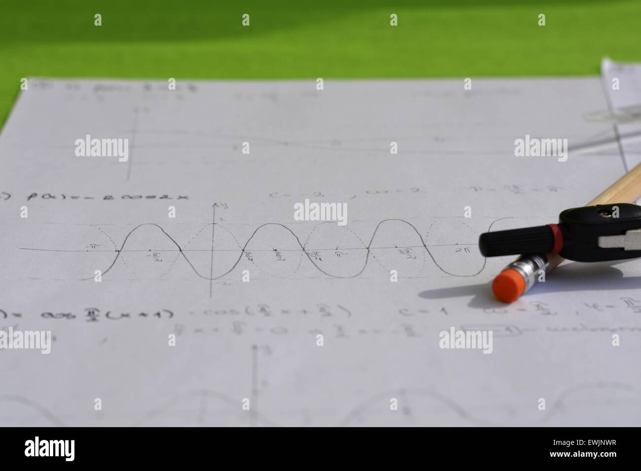 Trigonometry hi-res stock photography and images - Alamy