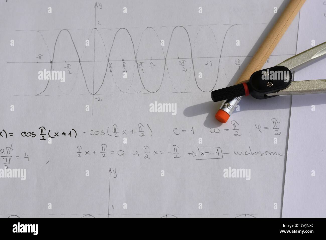 Trigonometry hi-res stock photography and images - Alamy