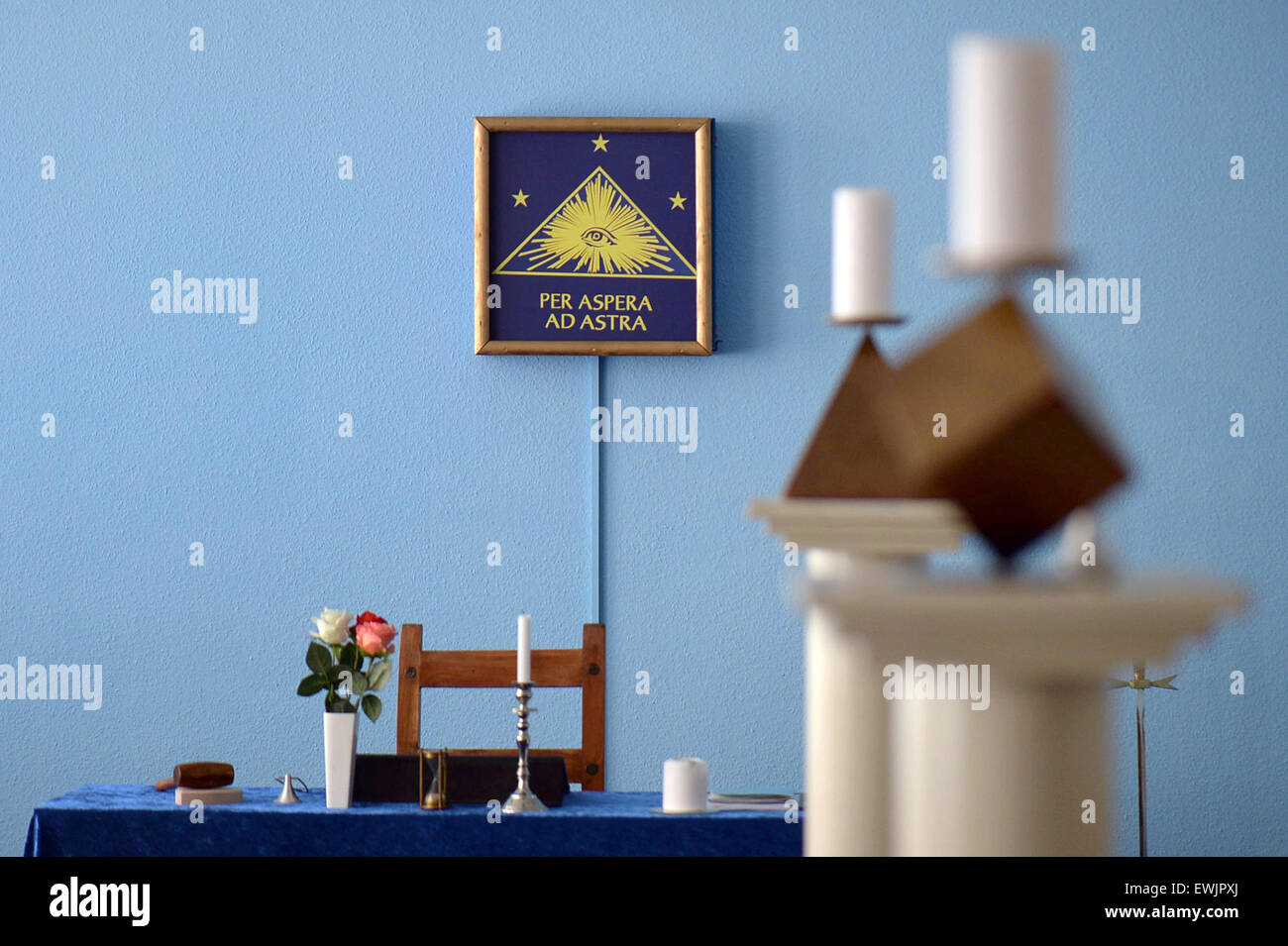 Masonic temple sign hi-res stock photography and images - Alamy