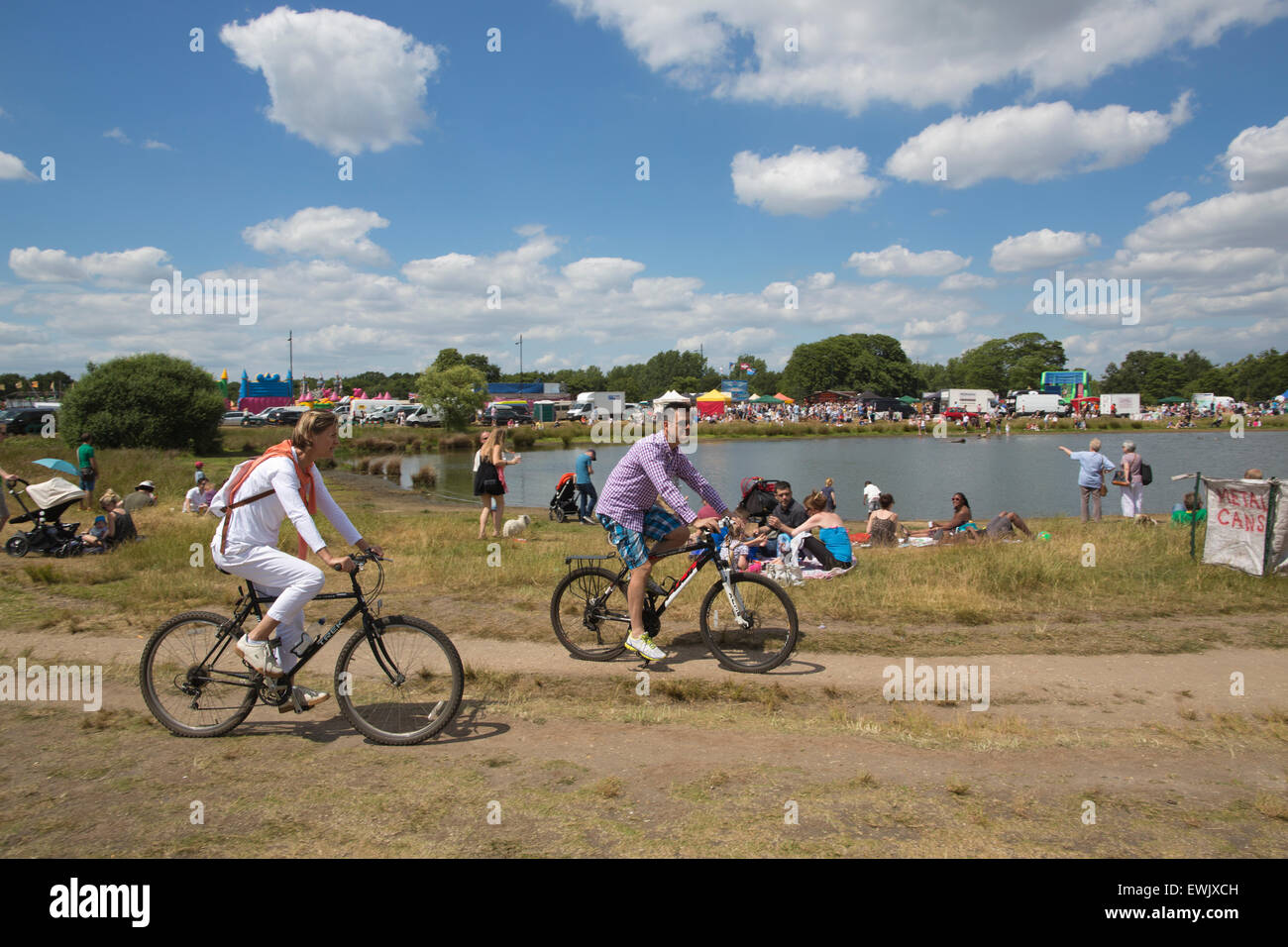 Wimbledon fun fair hi-res stock photography and images - Alamy