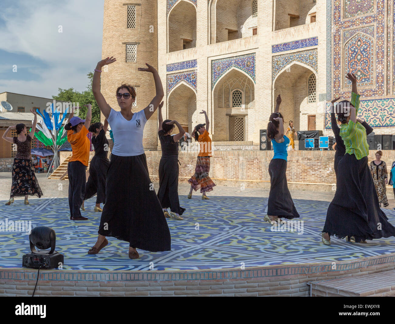 Modern Uzbek dancers at the Silk and Spice Festival in the ancient ...