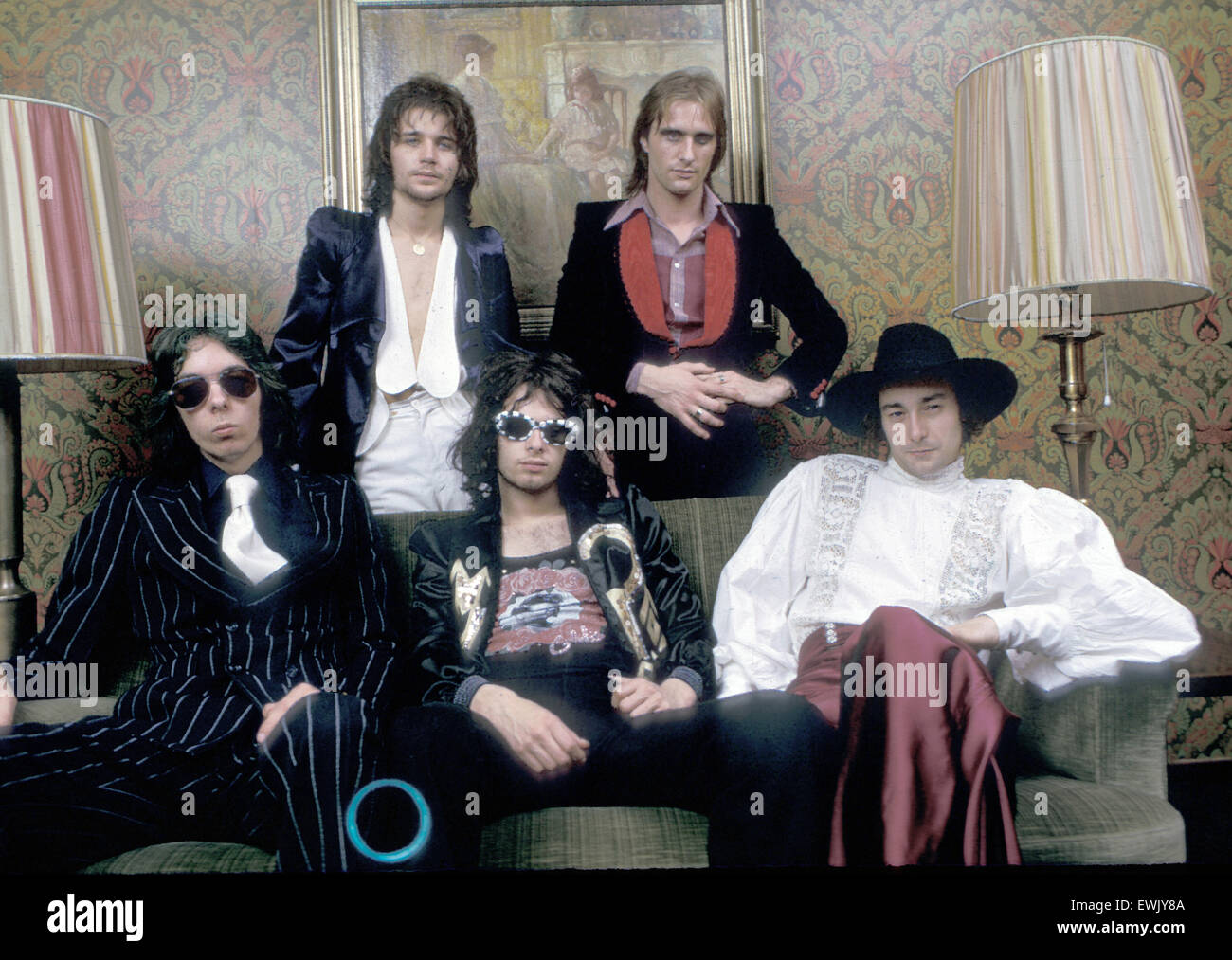 COCKNEY REBEL UK rock group with Steve Harley in 1975 Stock Photo - Alamy