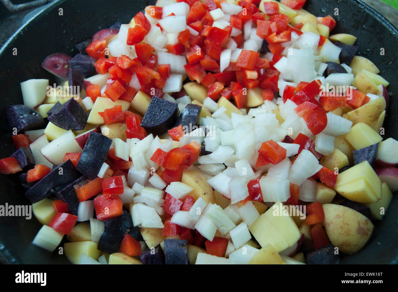 Food cut cooking hi-res stock photography and images - Alamy