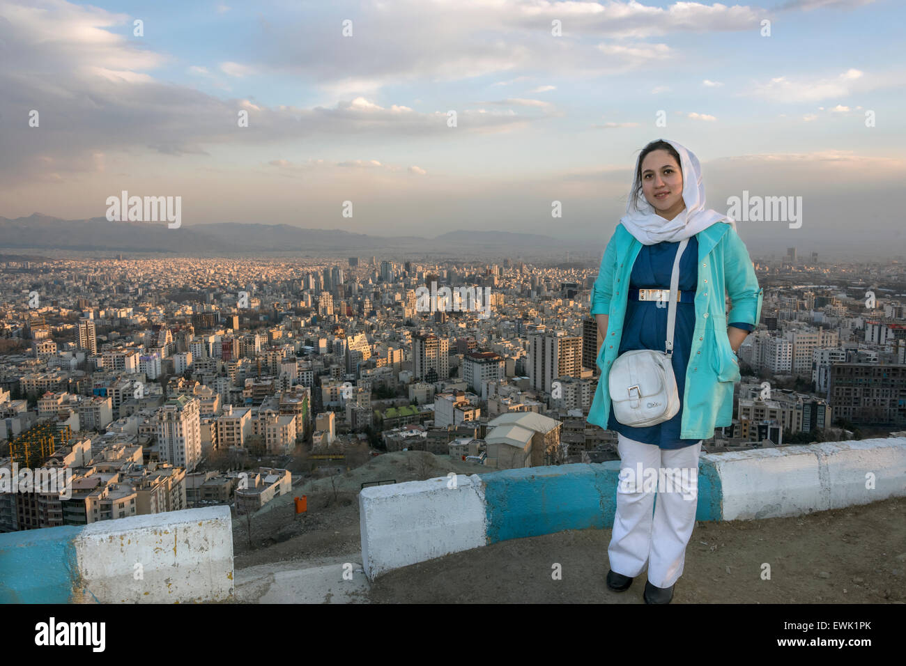 Tehran woman hi-res stock photography and images - Alamy