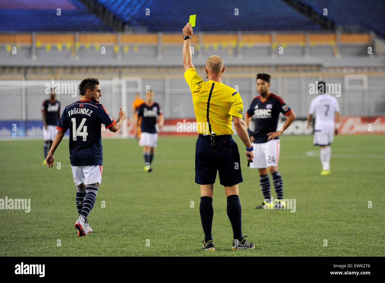 Referee allen chapman hi-res stock photography and images - Alamy