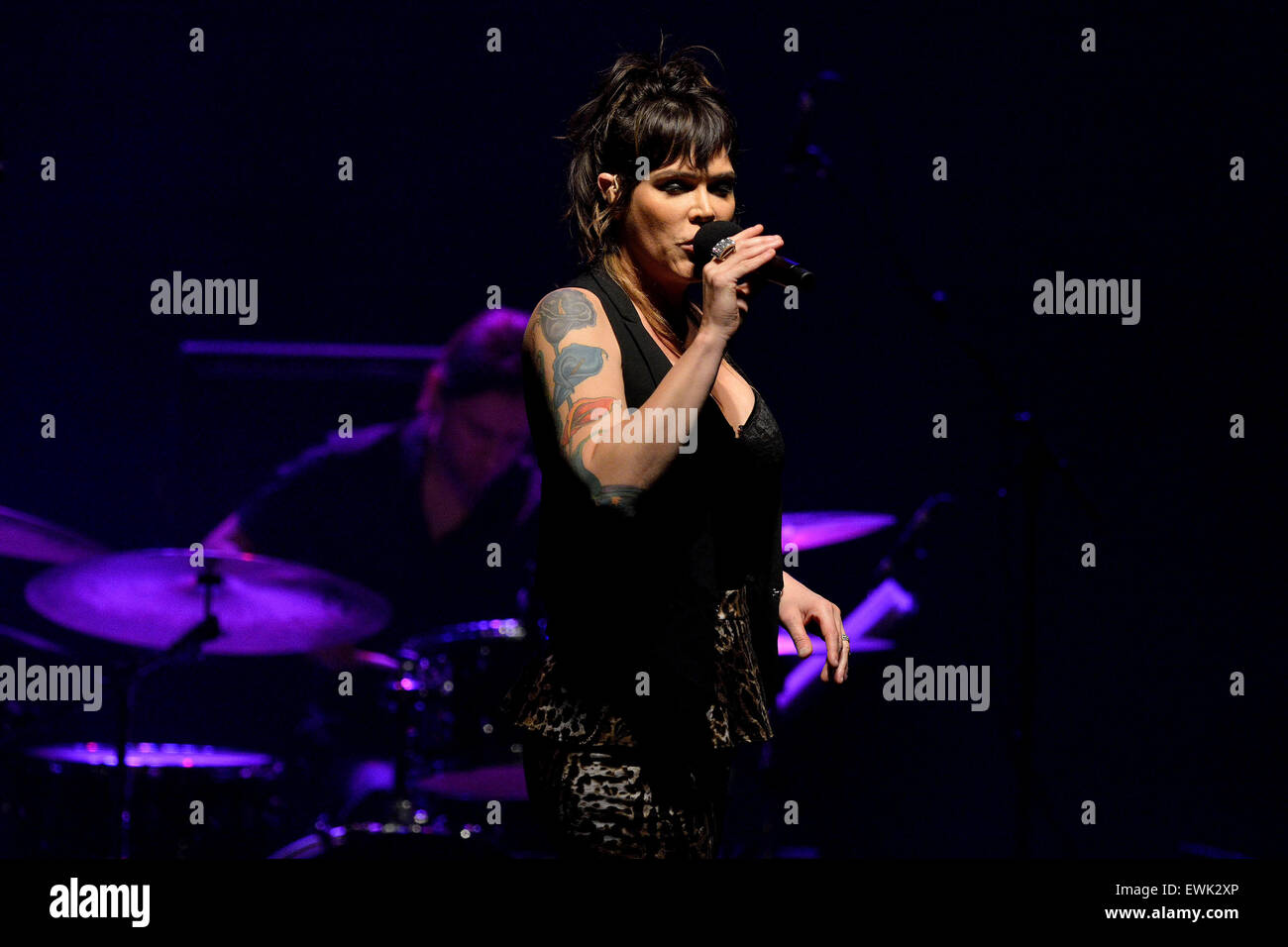 Beth hart hi-res stock photography and images - Alamy