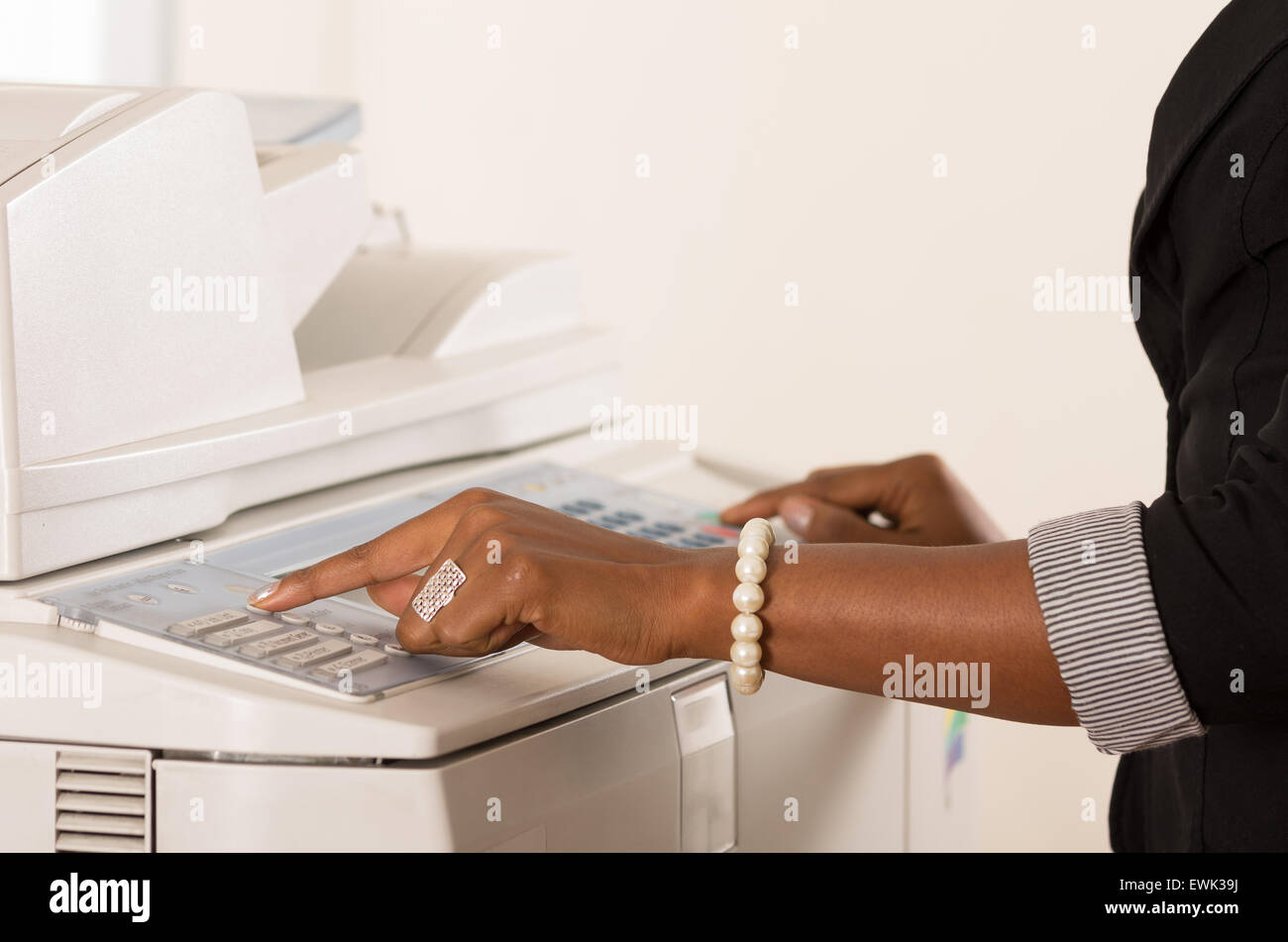 Woman photocopy machine hi-res stock photography and images - Alamy