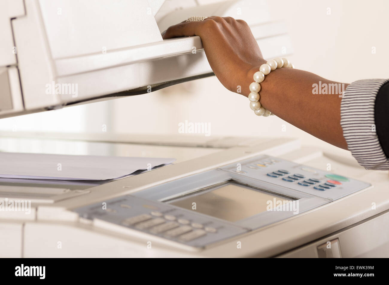 Woman photocopy machine hi-res stock photography and images - Alamy