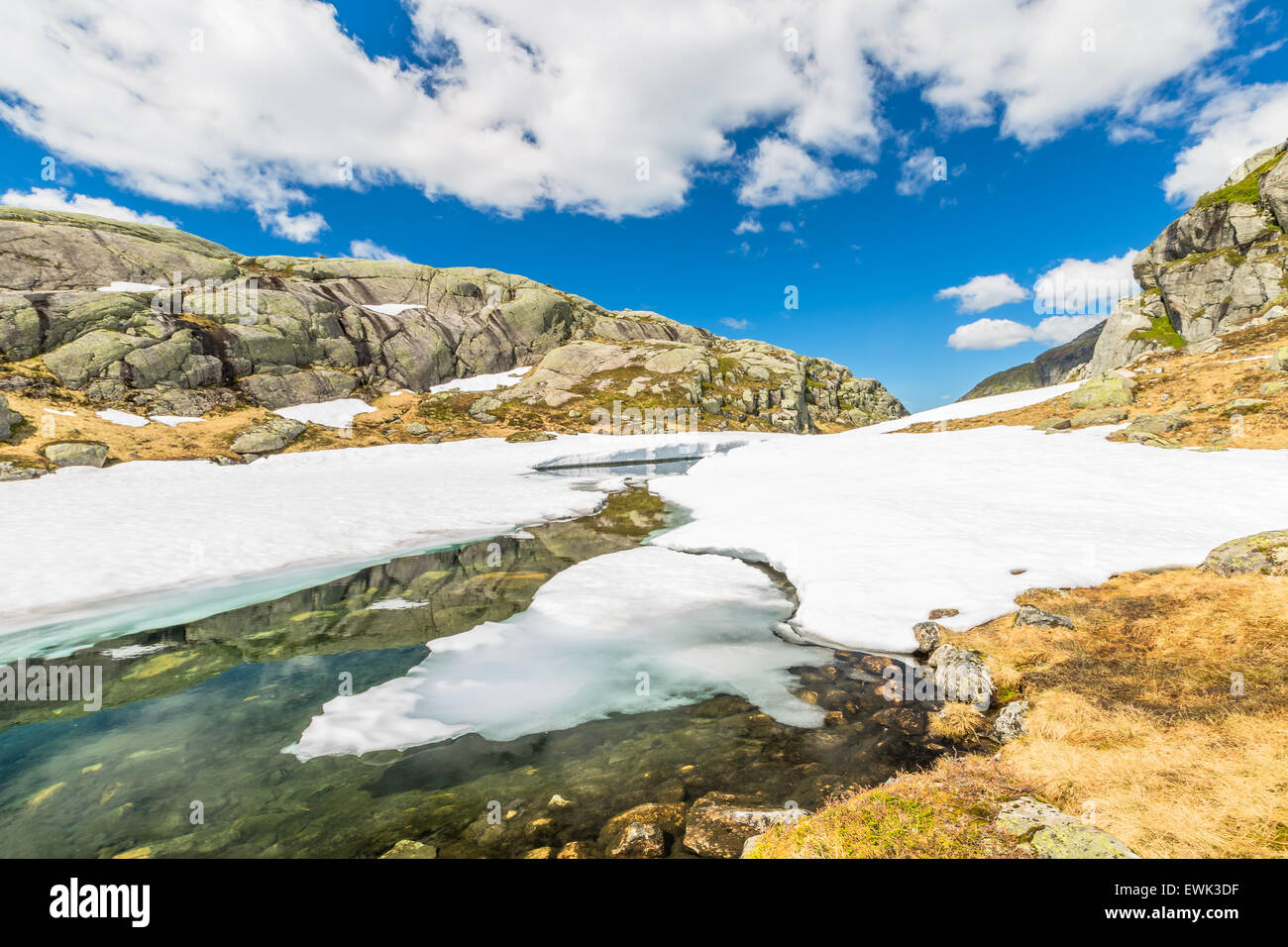 Jonda hi-res stock photography and images - Alamy