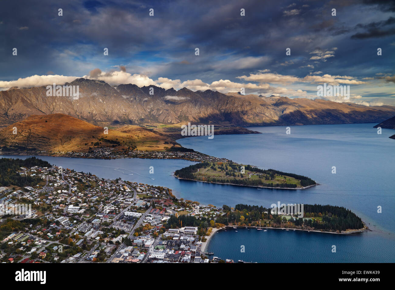 Queenstown new zealand hi-res stock photography and images - Alamy