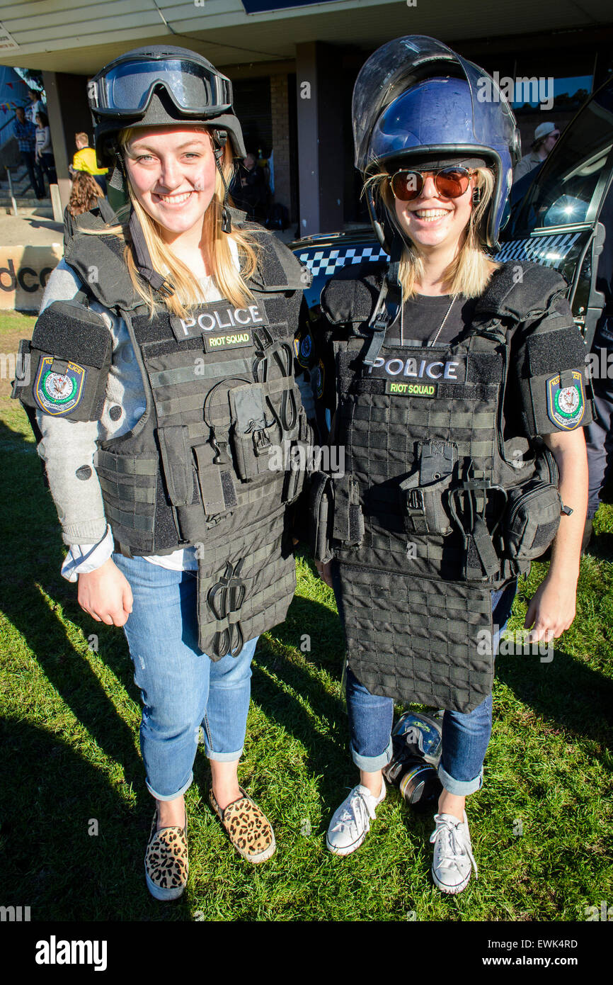 Sydney Australia 27th June 2015 Police Public Order And Riot Police Allowed Fans To Dress In