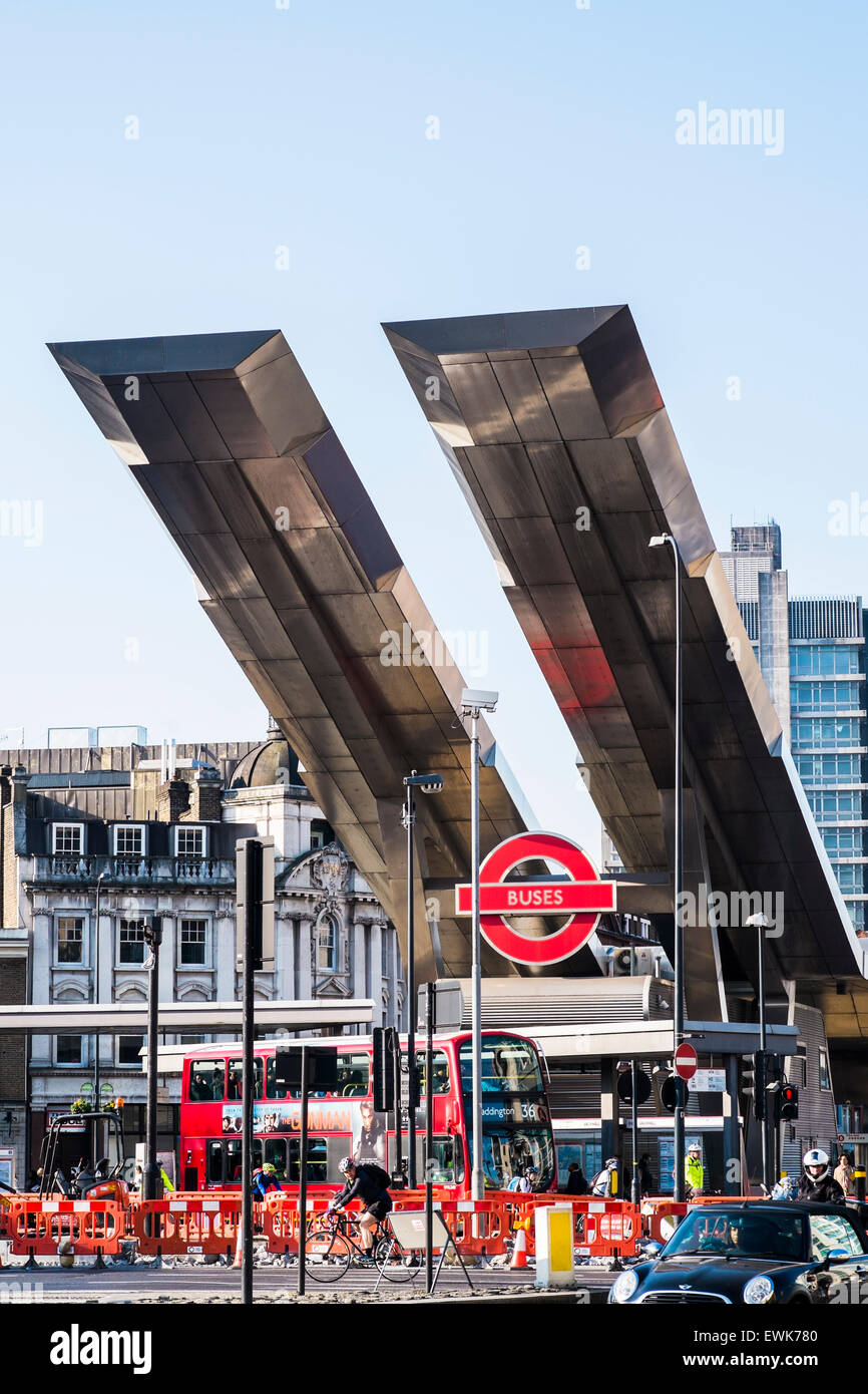 Vauxhall cross road hi-res stock photography and images - Alamy