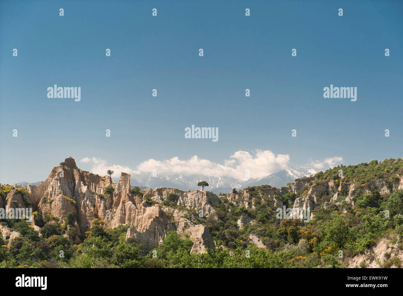 The foothills of the pyrenees hi-res stock photography and images - Alamy