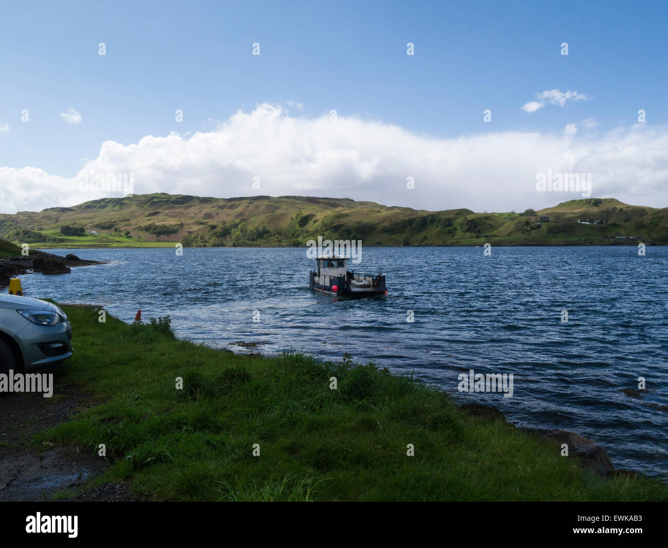 Kerrera ferry leaving mainland hi-res stock photography and images - Alamy