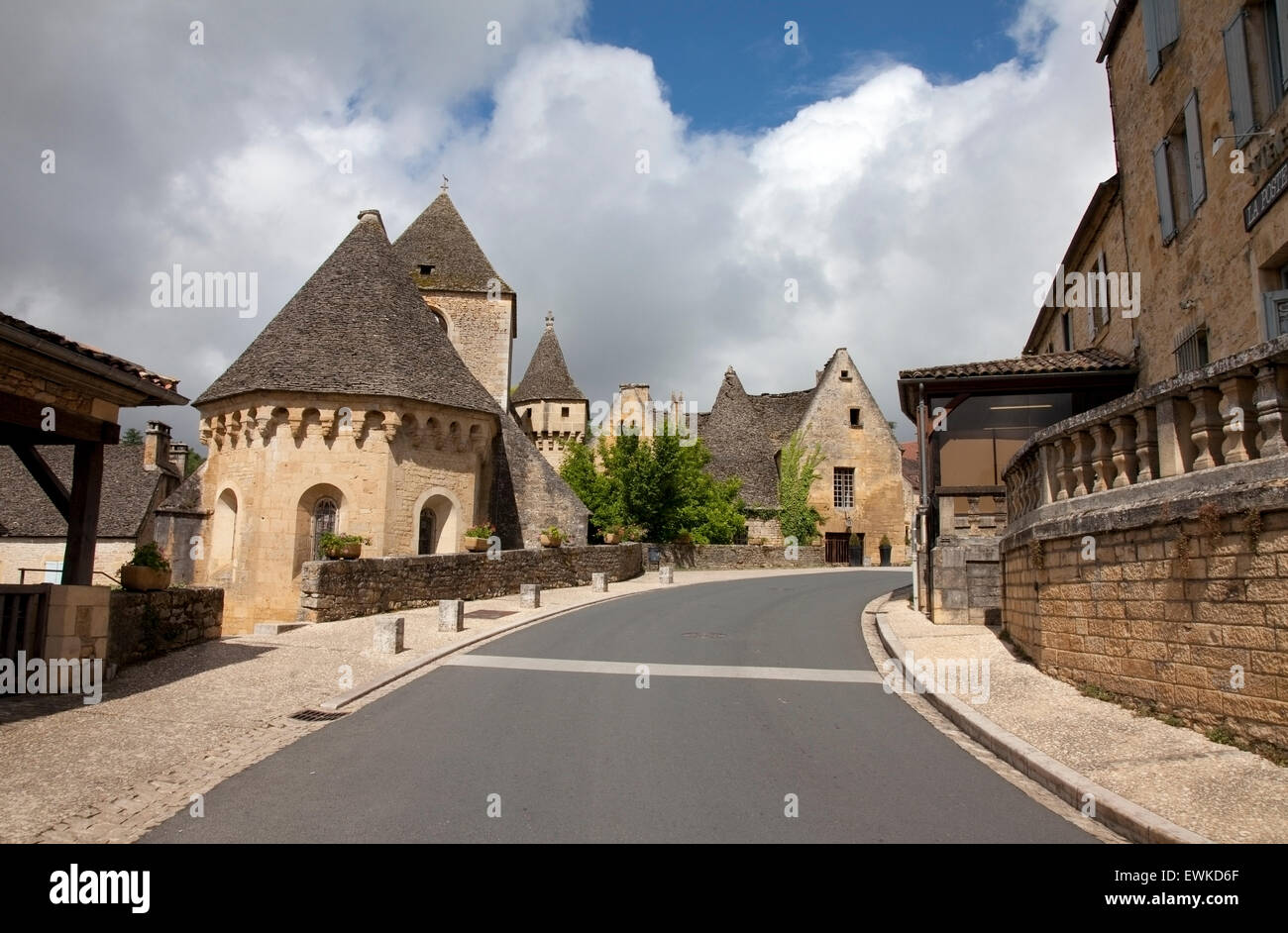 Perigordine roofs hi-res stock photography and images - Alamy