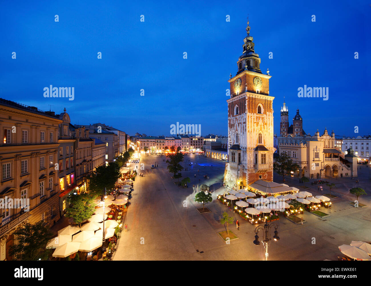 Krakow grand square hi-res stock photography and images - Alamy