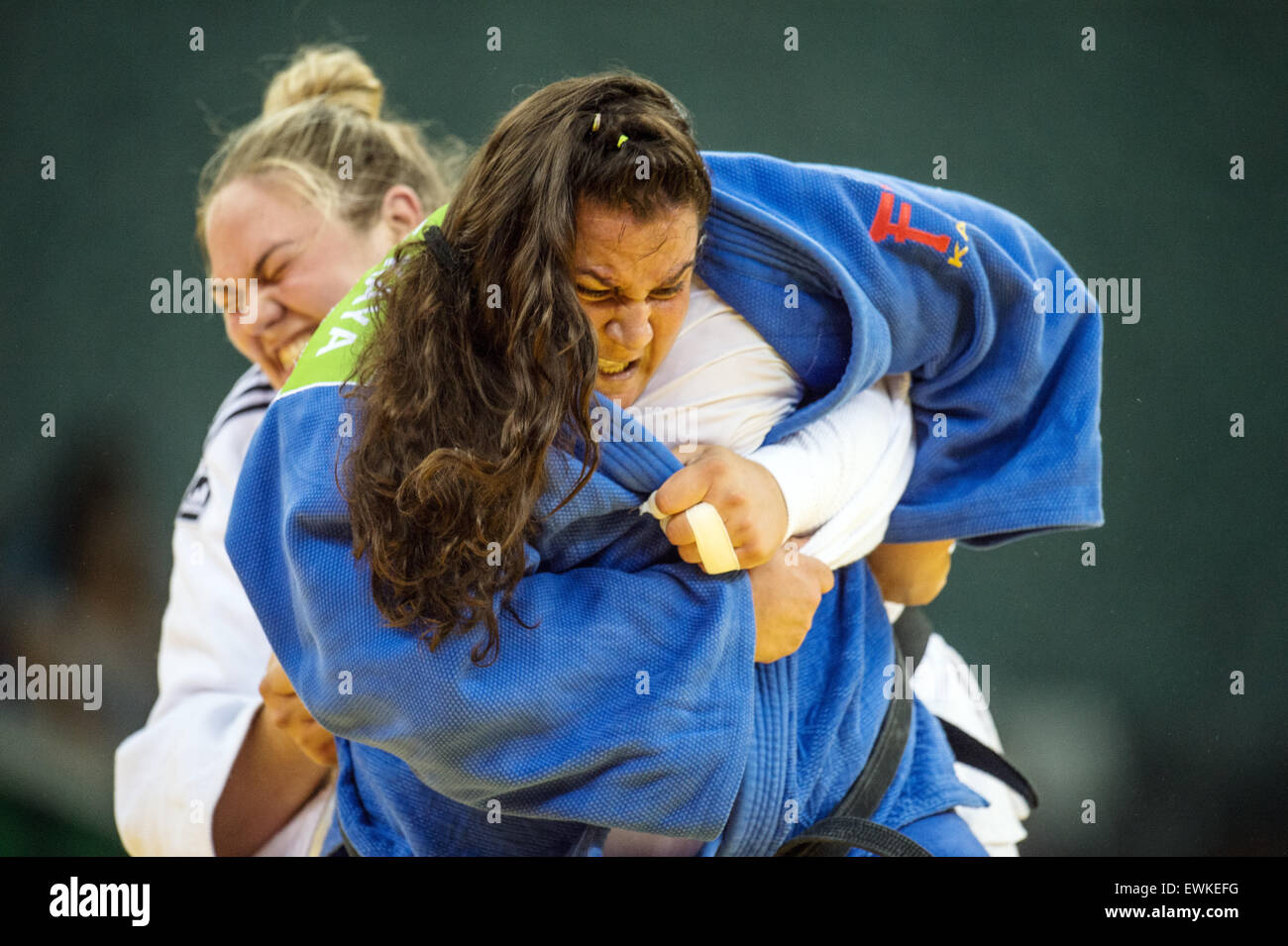 Baku, Azerbaijan. 27th June, 2015. Belkis Kaya of Turkey (blue ...