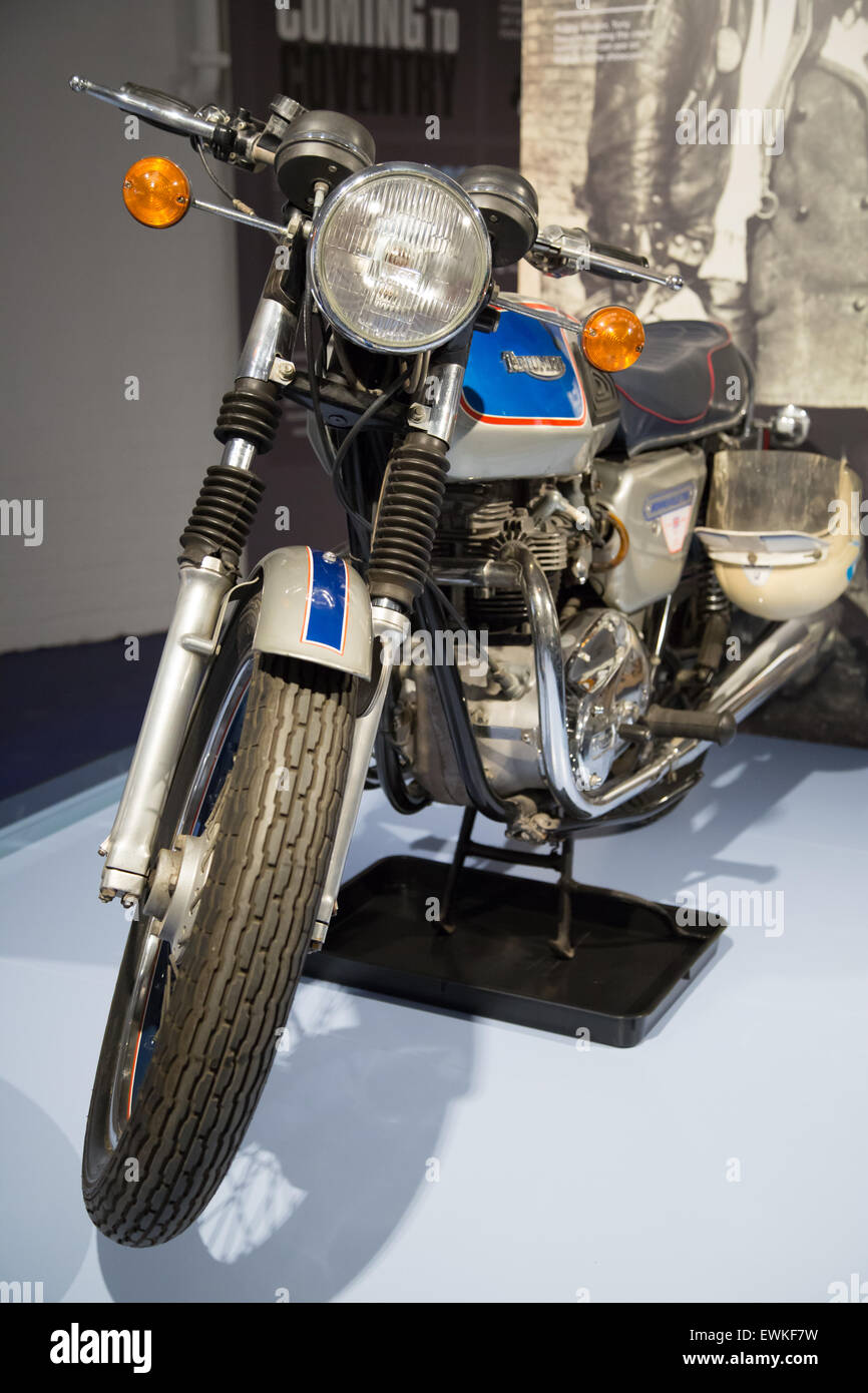 Classic motorcycle seat leather hi-res stock photography and images - Alamy