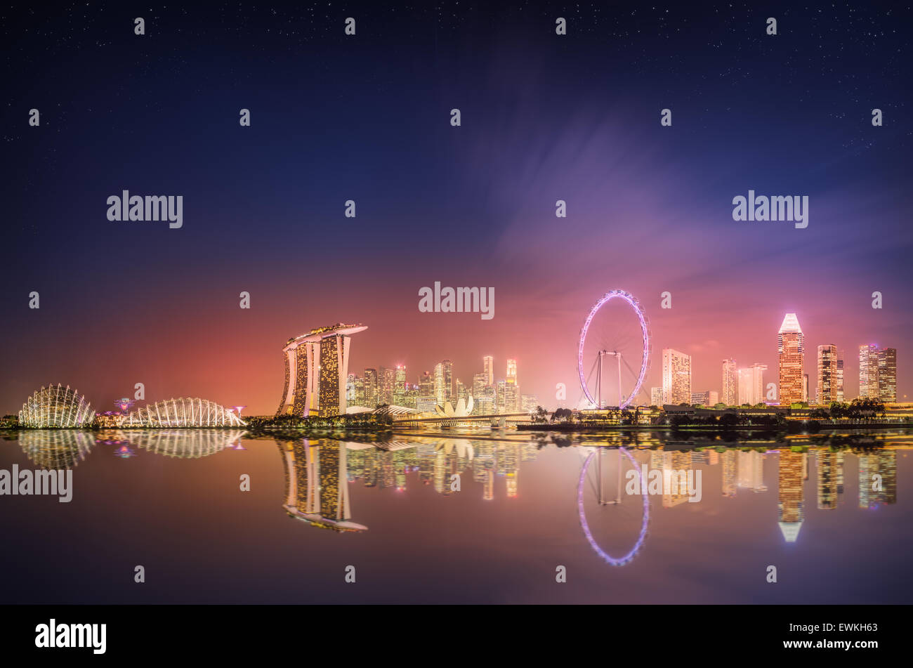 Singapore Skyline and view of skyscrapers on Marina Bay Stock Photo - Alamy