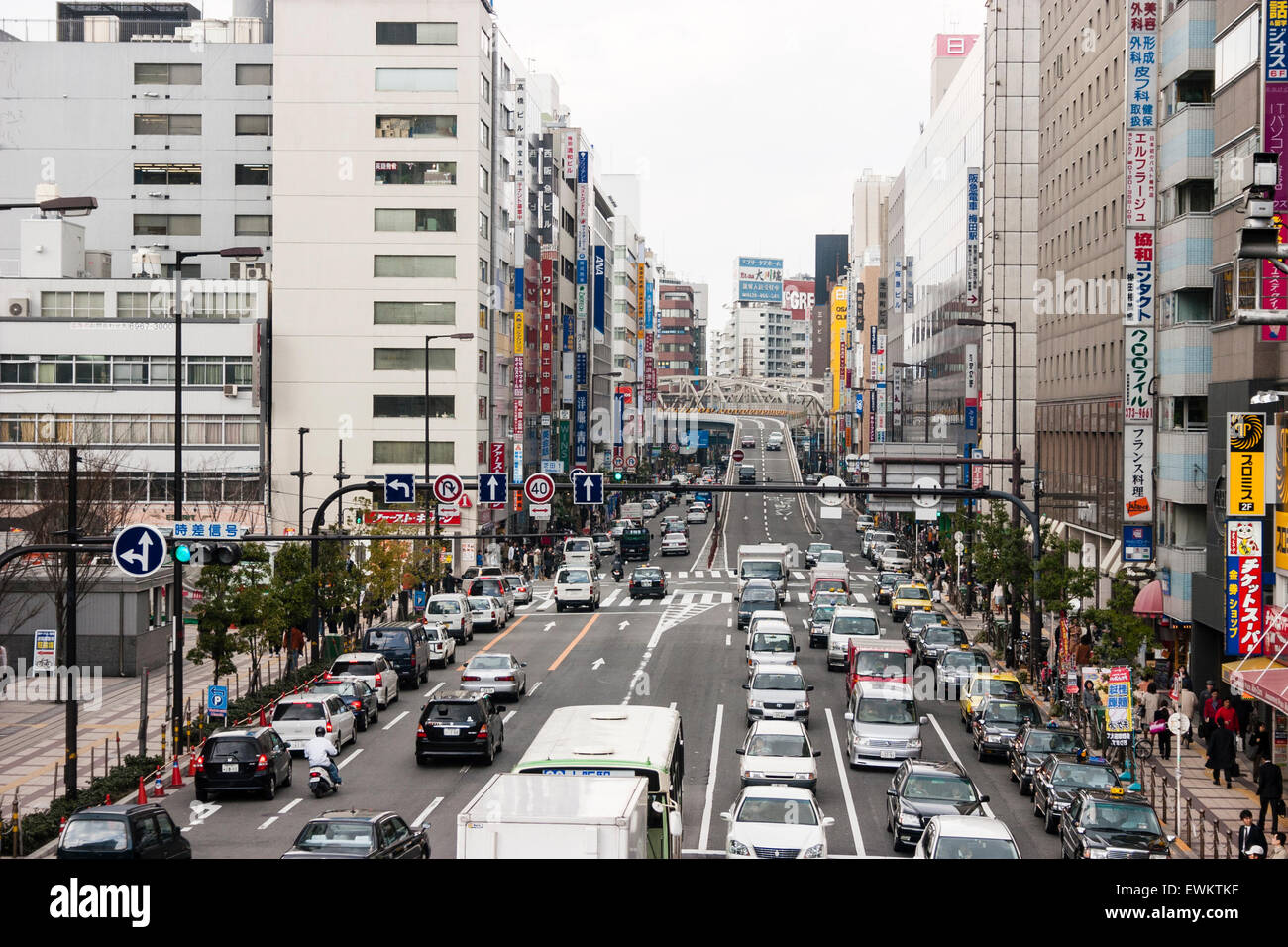 Traffic during rush hour hi-res stock photography and images - Alamy