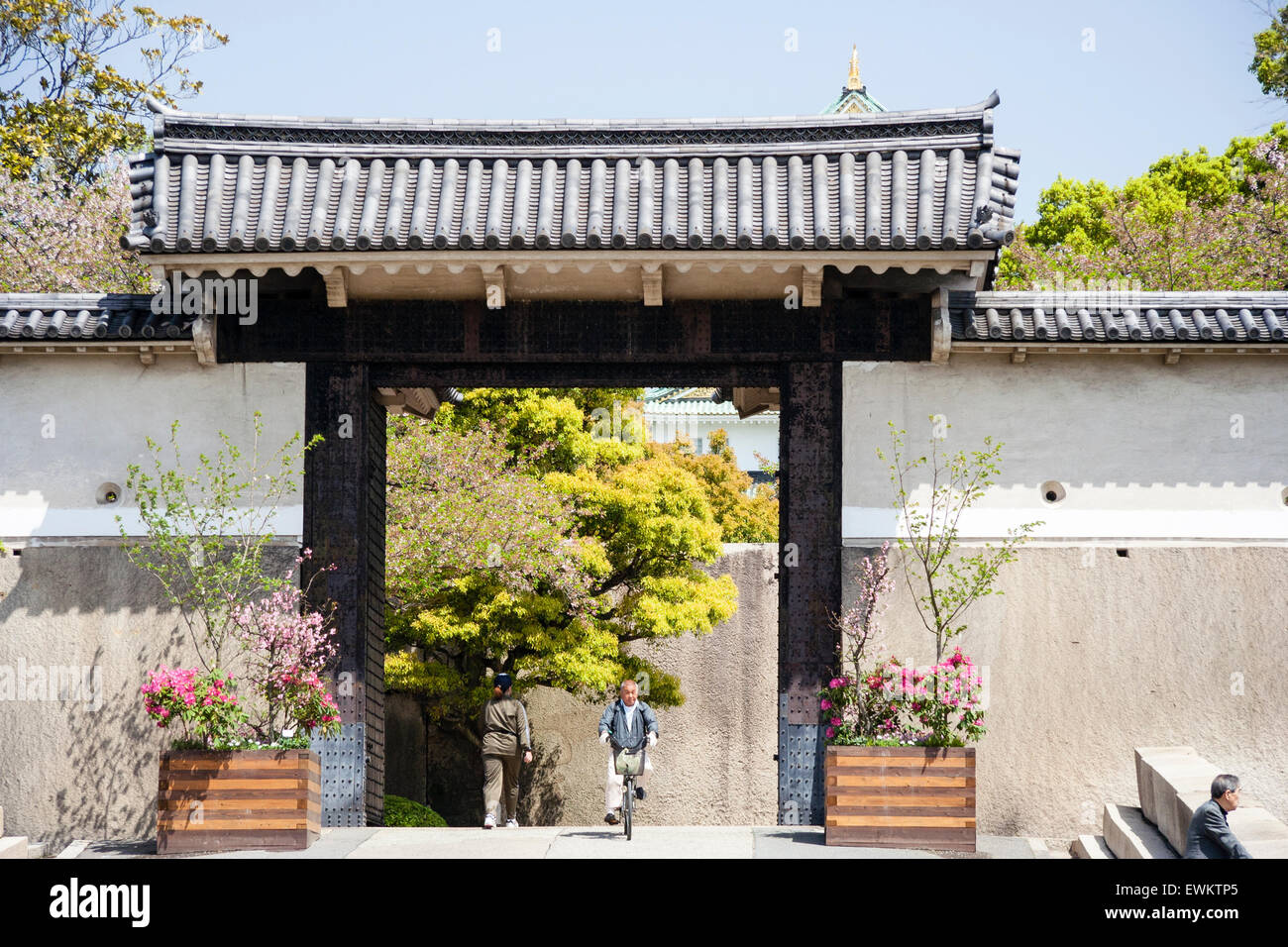 The ramp and the Sakuramon, a newer style Koraimon type gate inset into ...