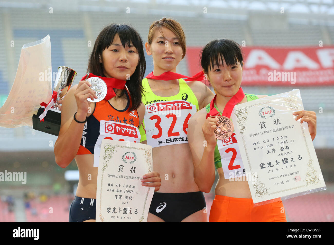 Denka Big Swan Stadium, Niigata, Japan. 28th June, 2015. (L to R) Yuki ...