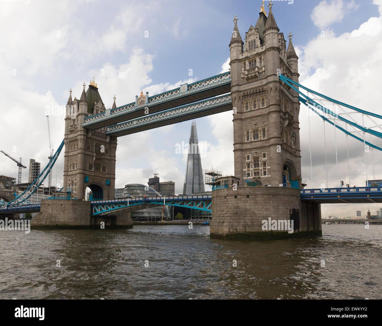 The 65m Victorian Tower Bridge was built between April 1886 and June ...