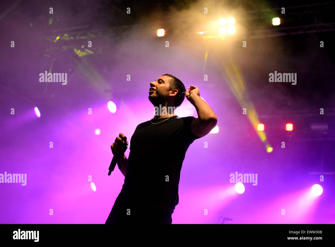 English Singer Songwriter Rapper High Resolution Stock Photography and ...