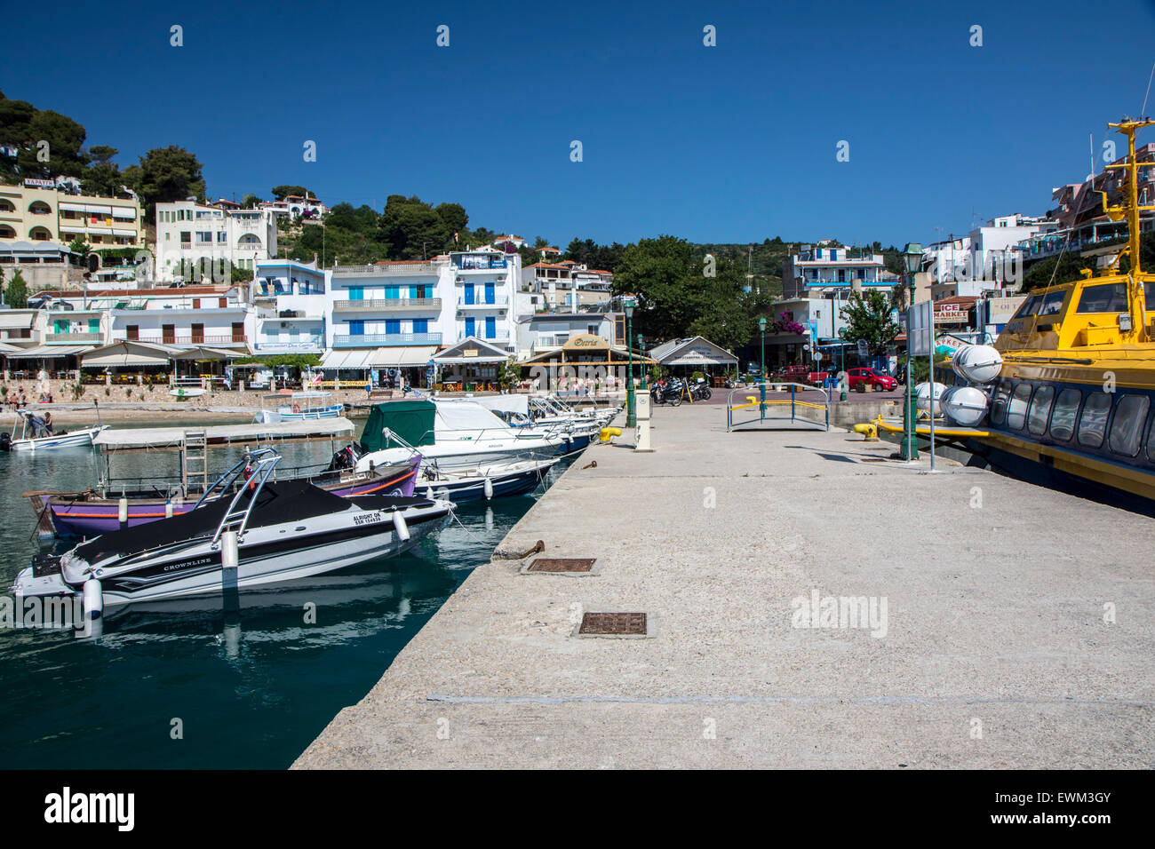 Patitiri beach alonissos greece hi-res stock photography and images - Alamy