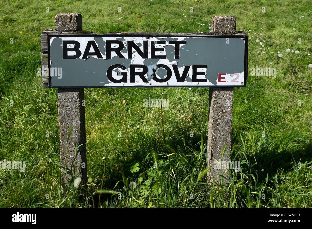 Barnet Grove Street Sign London England Stock Photo - Alamy