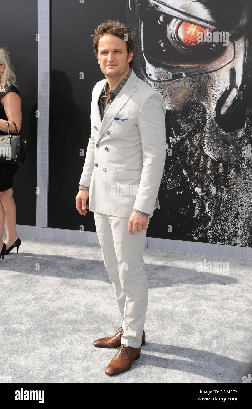 Jason clarke terminator genisys hi-res stock photography and images - Alamy