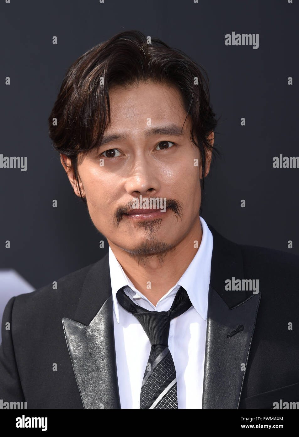 Lee byung hun terminator hi-res stock photography and images - Alamy