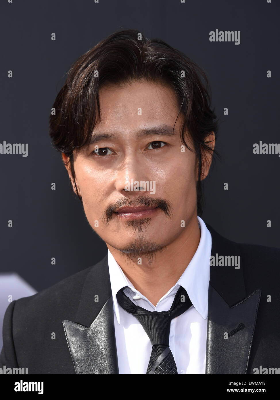 Lee byung hun terminator hi-res stock photography and images - Alamy