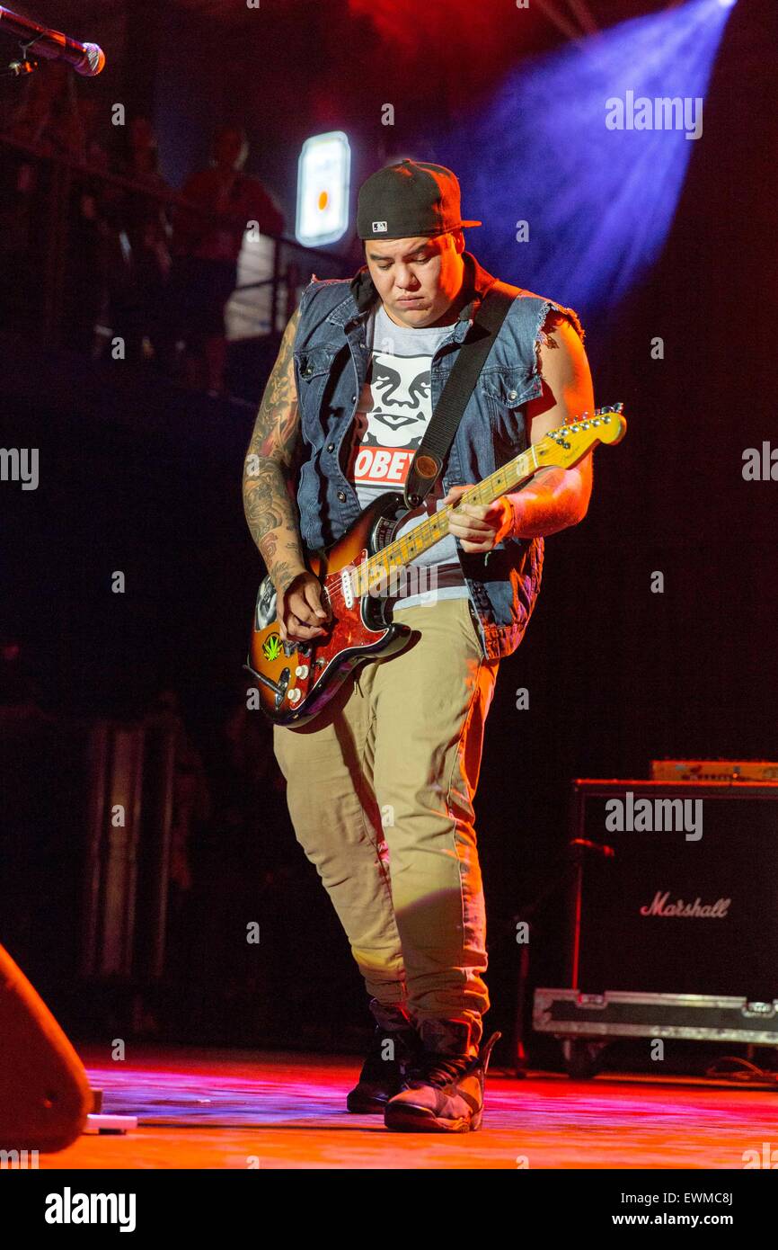 Sublime musician hi-res stock photography and images - Alamy