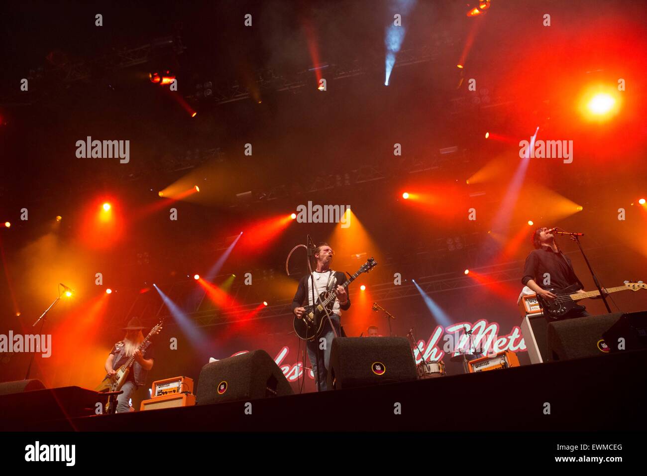 Eagles of death metal hi-res stock photography and images - Alamy
