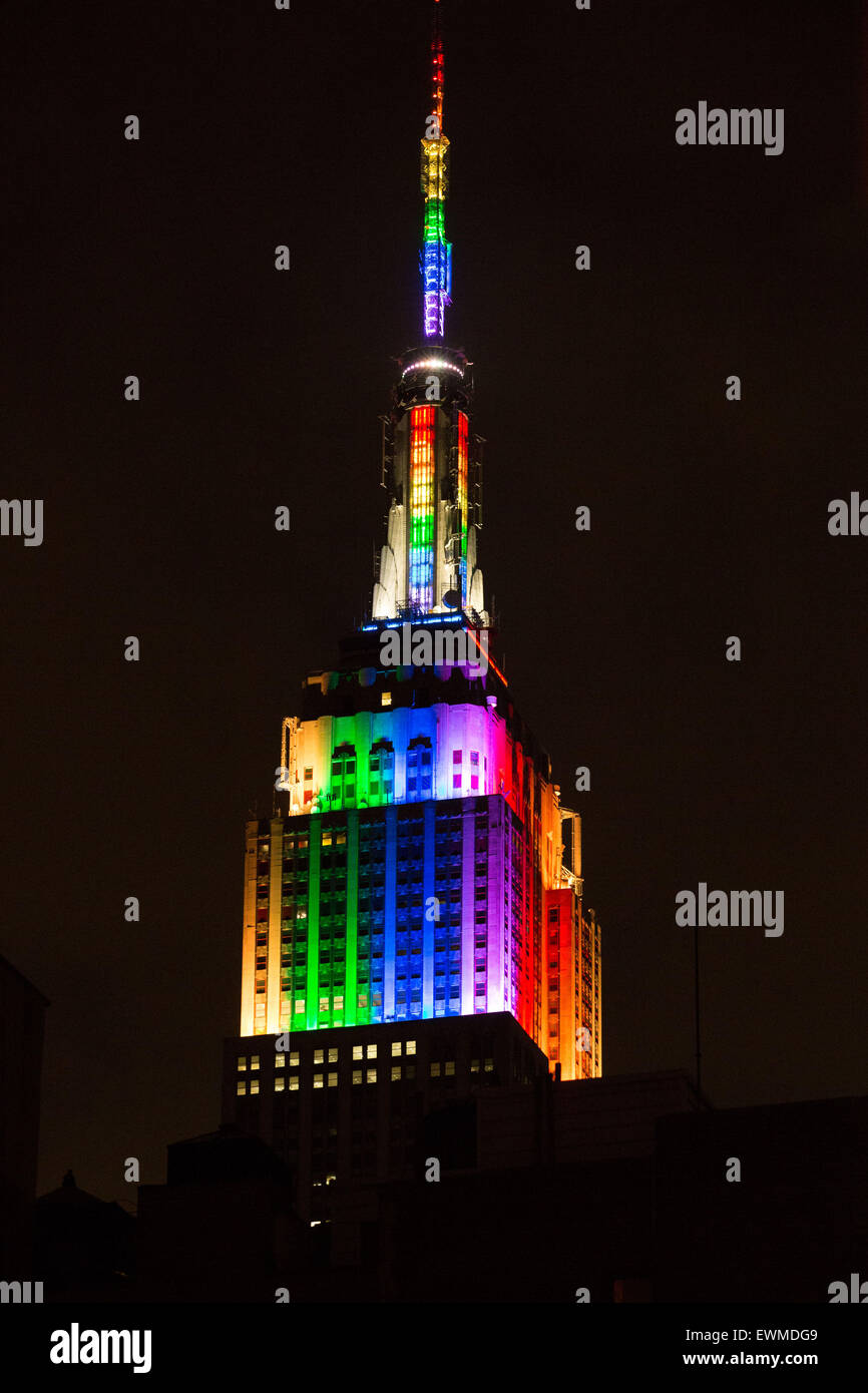 Rainbow empire state building hi-res stock photography and images - Alamy